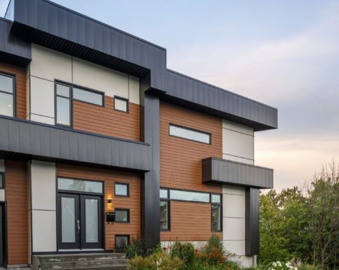 A Look at James Hardie ColorPlus vs. Primed Siding